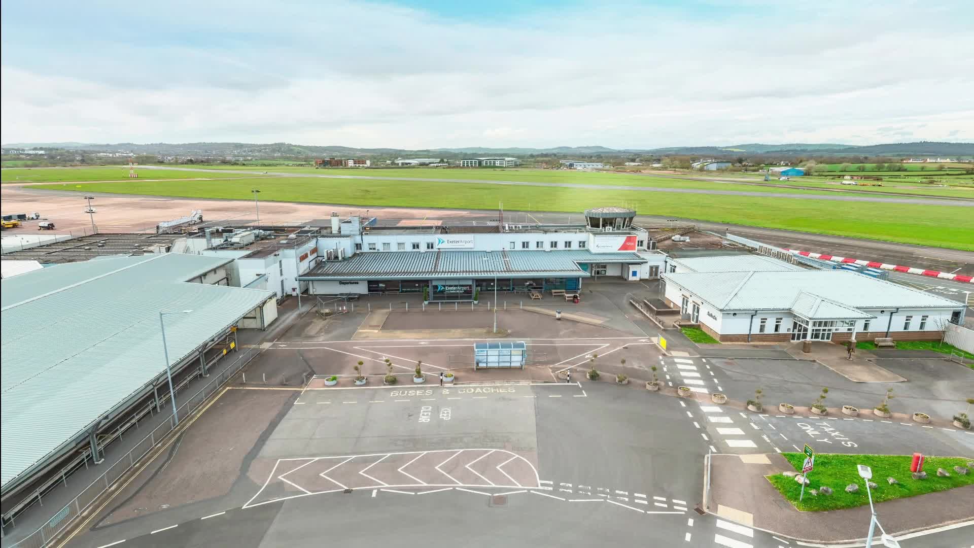 Exeter Airport: Departures Walkthrough – alugha