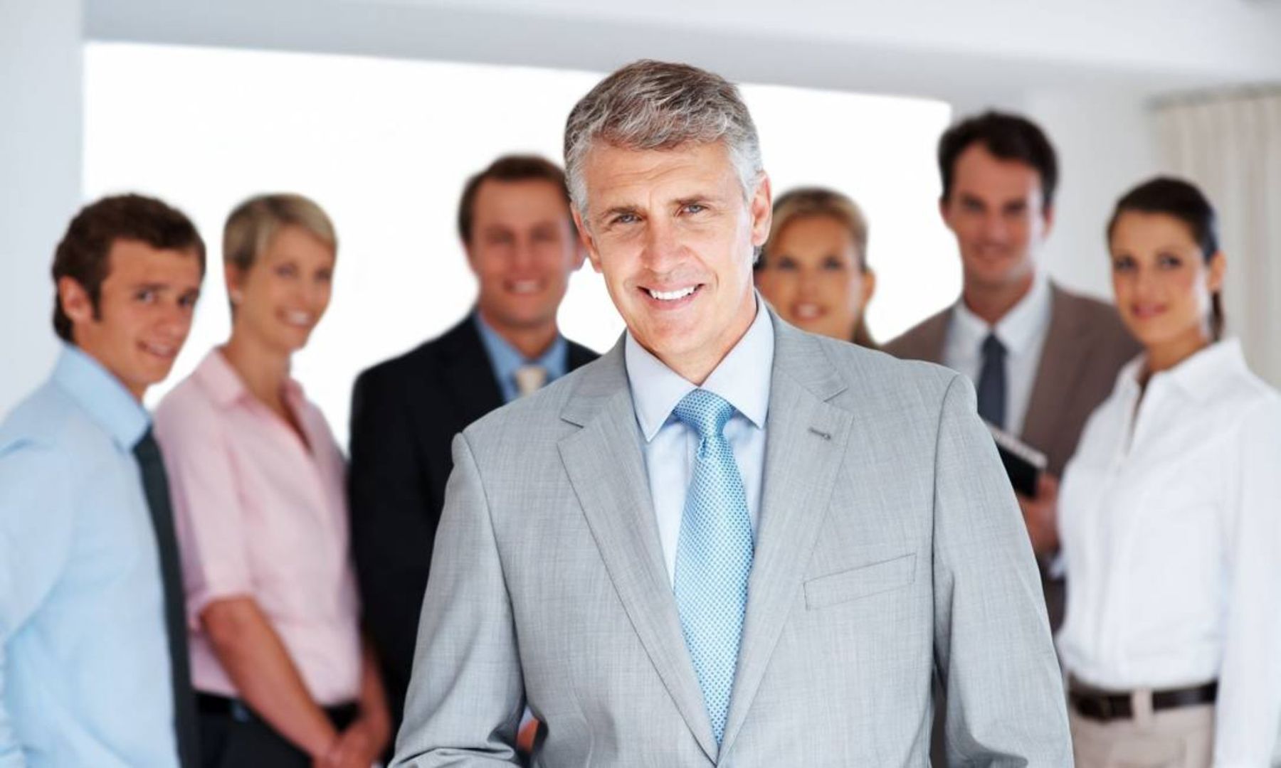 Why should your company employ people over 40? – alugha