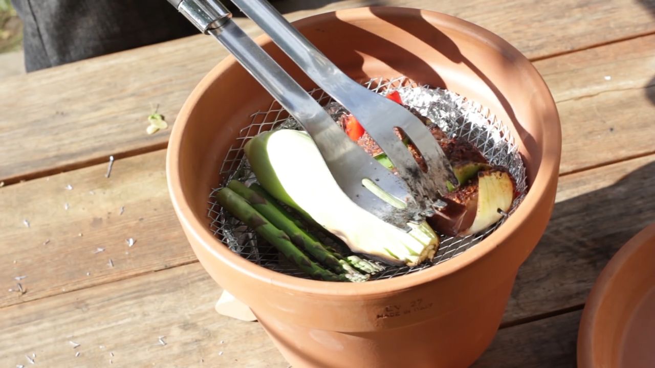 Improvised Terracotta Grill. Become a BBQ Champion! – alugha